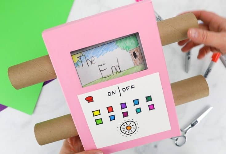 EASY DIY RECYCLED CARDBOARD TV SHOWING OFF YOUR KIDS' ART
