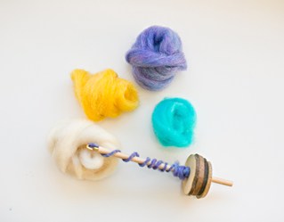 MAKE A MINI DROP SPINDLE FOR KIDS