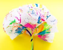 HOW TO MAKE SPIN ART DOILY PAPER FLOWERS