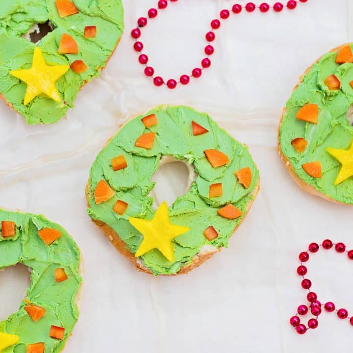 BAGEL CHRISTMAS WREATH FOOD TREAT - hello, Wonderful