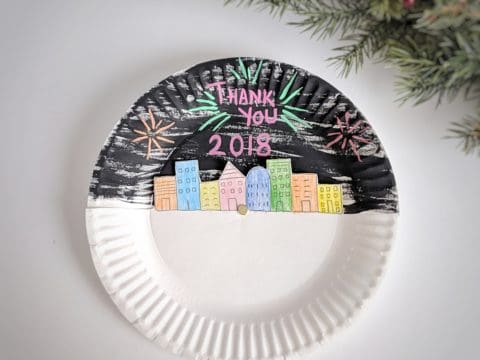 NEW YEAR'S EVE PAPER PLATE CRAFT FOR KIDS - hello, Wonderful