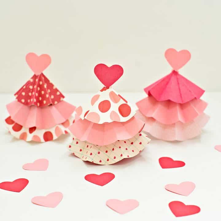 VALENTINE PAPER TREE CRAFT - hello, Wonderful