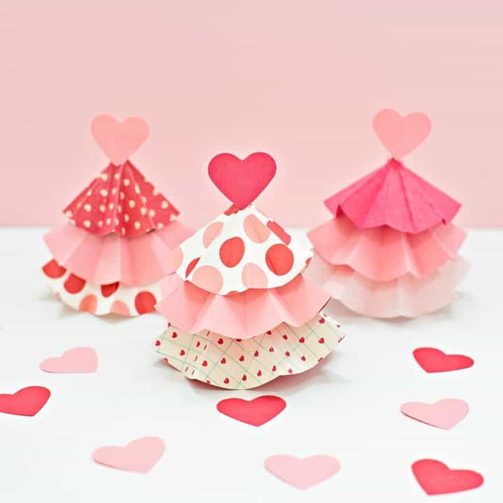 VALENTINE PAPER TREE CRAFT - hello, Wonderful