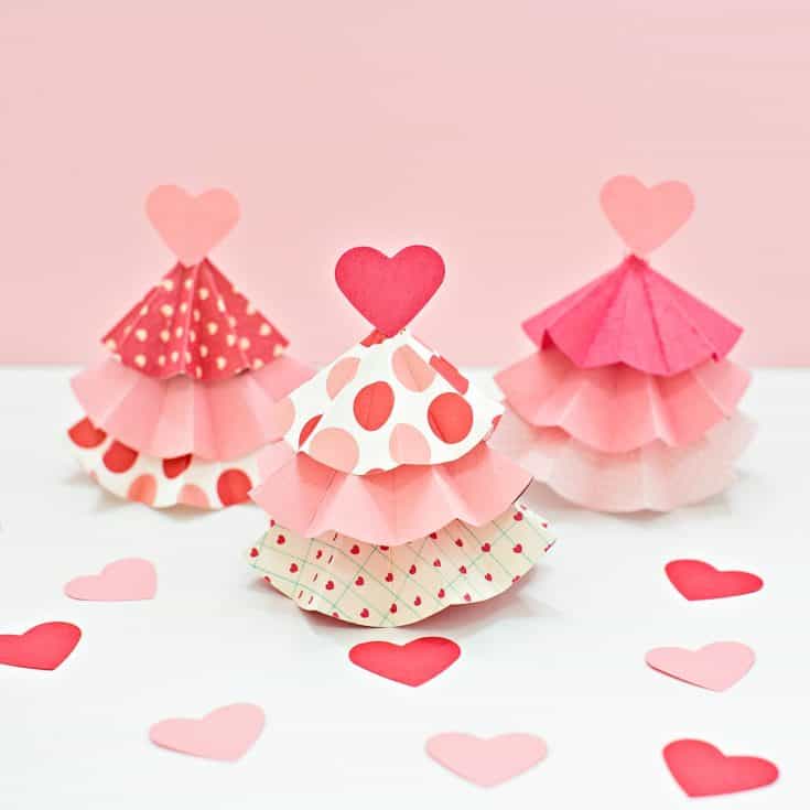 VALENTINE PAPER TREE CRAFT - hello, Wonderful