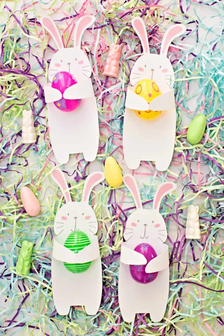 BUNNY HOLDING EASTER EGG CRAFT - hello, Wonderful