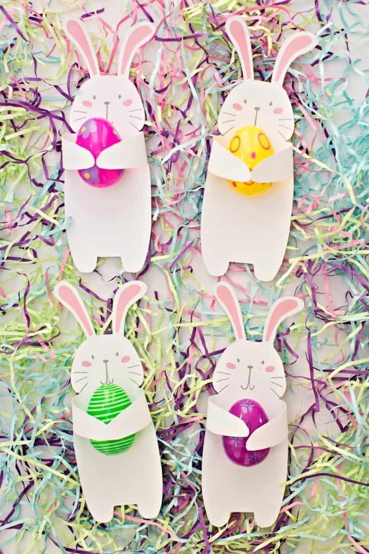 BUNNY HOLDING EASTER EGG CRAFT - hello, Wonderful