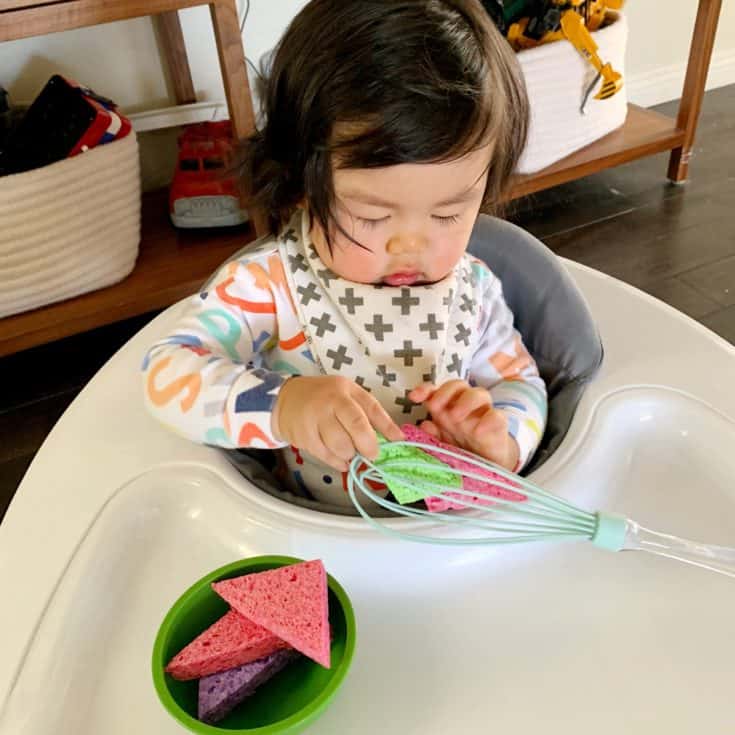 KITCHEN WHISK BABY FINE MOTOR SKILLS SENSORY ACTIVITY - hello, Wonderful