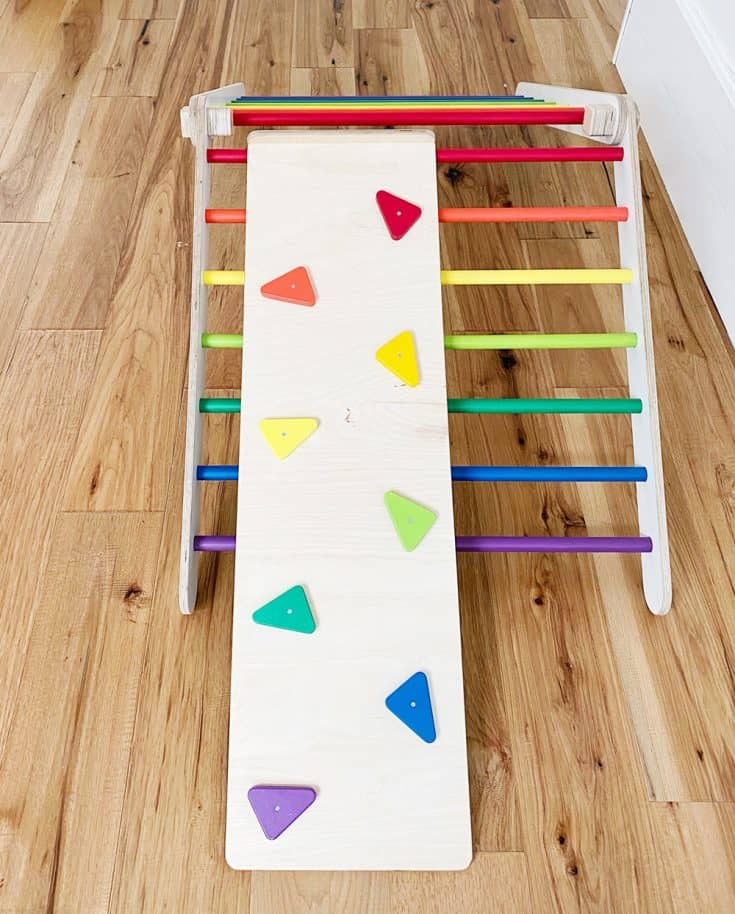 RAINBOW PIKLER TRIANGLE - hello, Wonderful