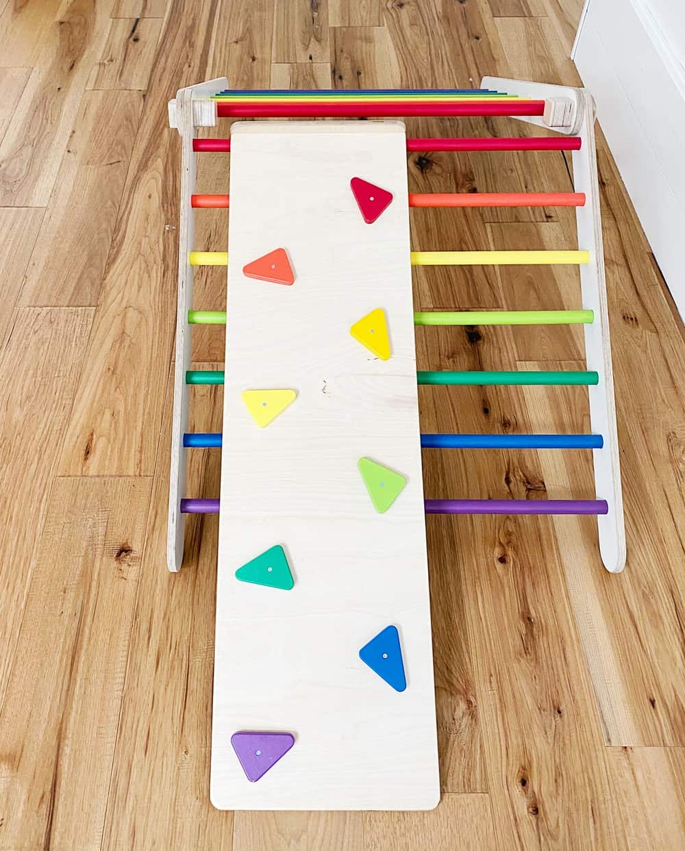 RAINBOW PIKLER TRIANGLE - hello, Wonderful