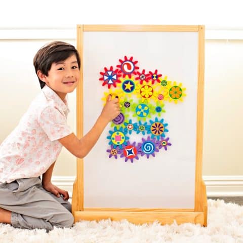 PLAY AND LEARN WITH THIS ENGAGING TURN & LEARN MAGNETIC GEARS TOY ...