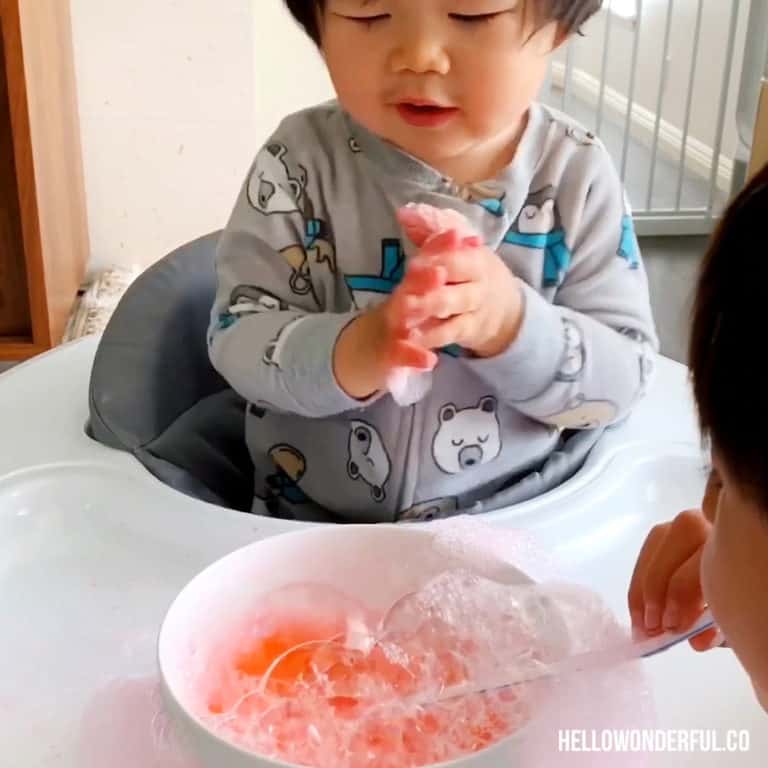 BLOWING BUBBLES SENSORY PLAY FOR BABIES AND TODDLERS - hello, Wonderful