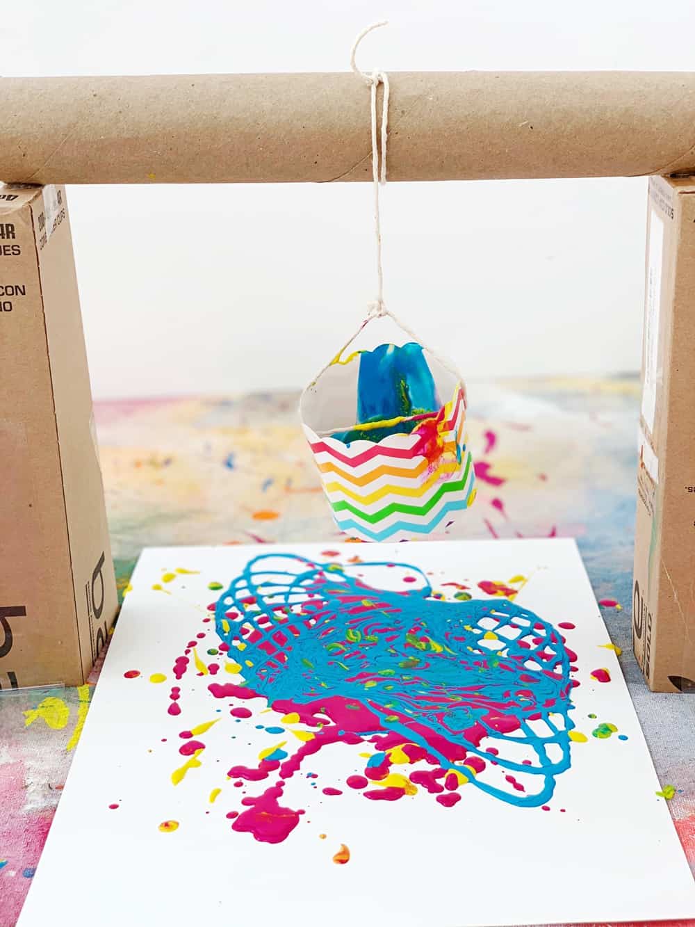 HOW TO MAKE PENDULUM PAINTING WITH KIDS - hello, Wonderful