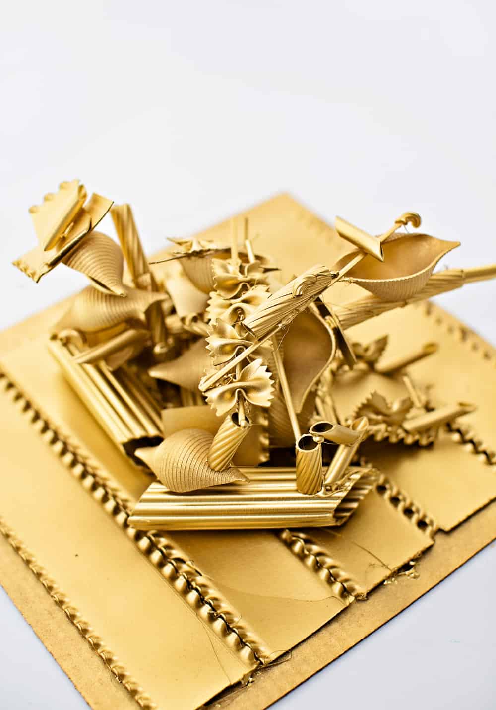 HOW TO MAKE PASTA SCULPTURES - hello, Wonderful