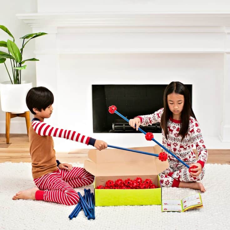 BUILD A HOLIDAY FORT WITH THE ULTIMATE FORT BUILDER - hello, Wonderful