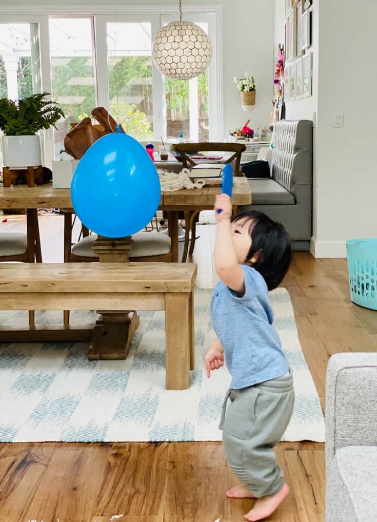 BALLOON TENNIS GAME FOR KIDS - hello, Wonderful