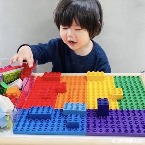 EASY DIY LEGO TRAY TABLE - hello, Wonderful