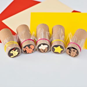 DIY PAPER ROLL SHADOW PROJECTOR - hello, Wonderful