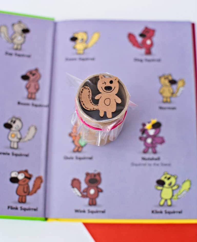 DIY PAPER ROLL SHADOW PROJECTOR - hello, Wonderful