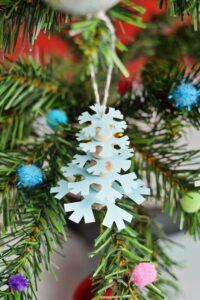 Paper Snowflake Tree Ornaments - Paper Snowflake Template
