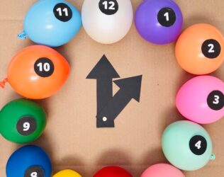 DIY MINI FOOSBALL GAME