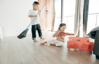 5 Easy Ways To Raise Helpful Kids: Start Them Young