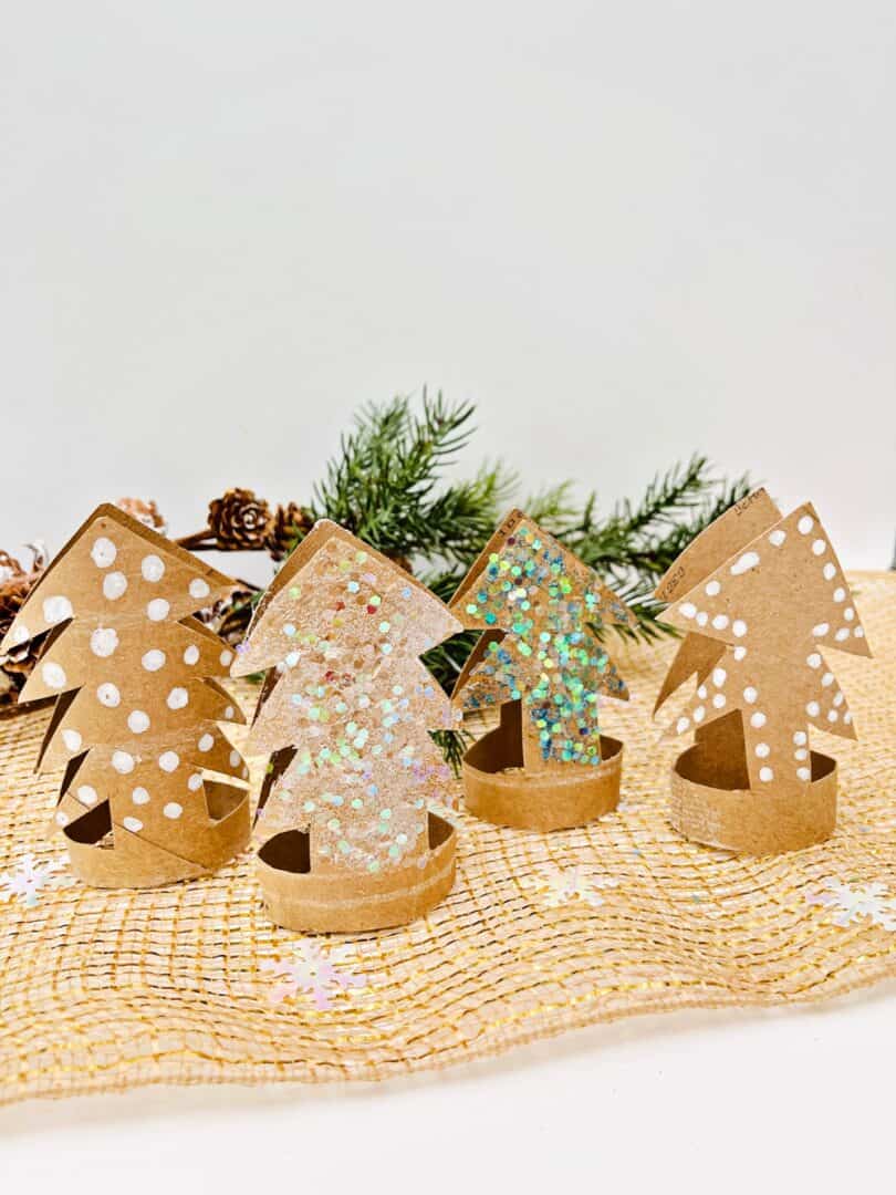 Toilet Paper Roll Christmas Trees - Cute Christmas Craft For Kids