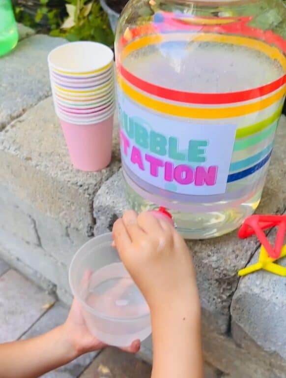 This Bubble Refill Station Will Keep The Kids Entertained All Summer