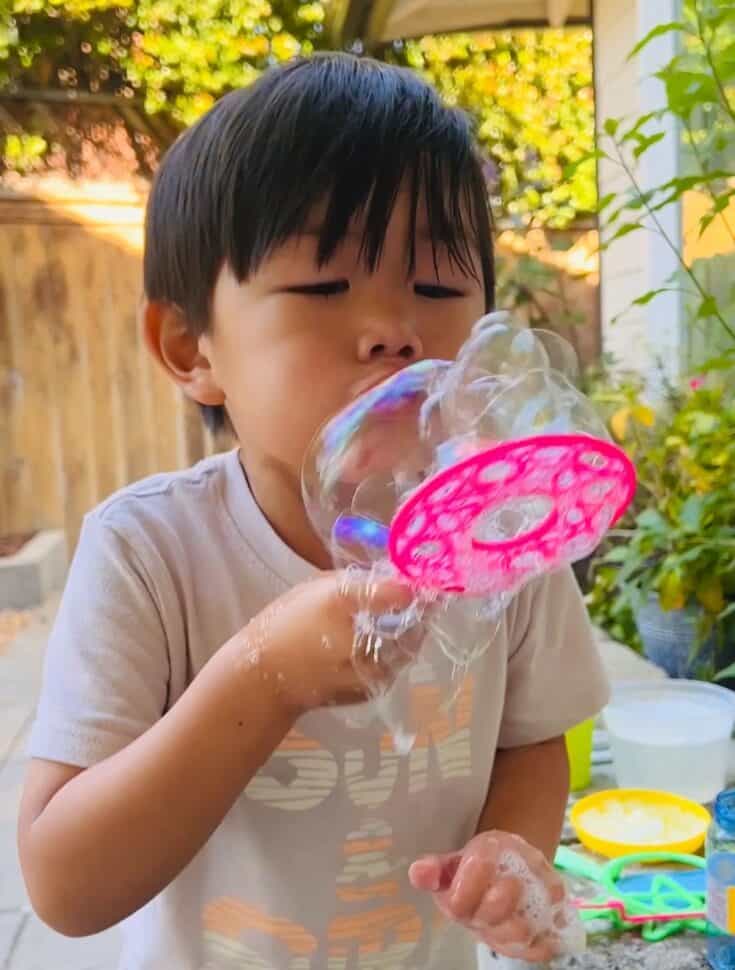 This Bubble Refill Station Will Keep The Kids Entertained All Summer
