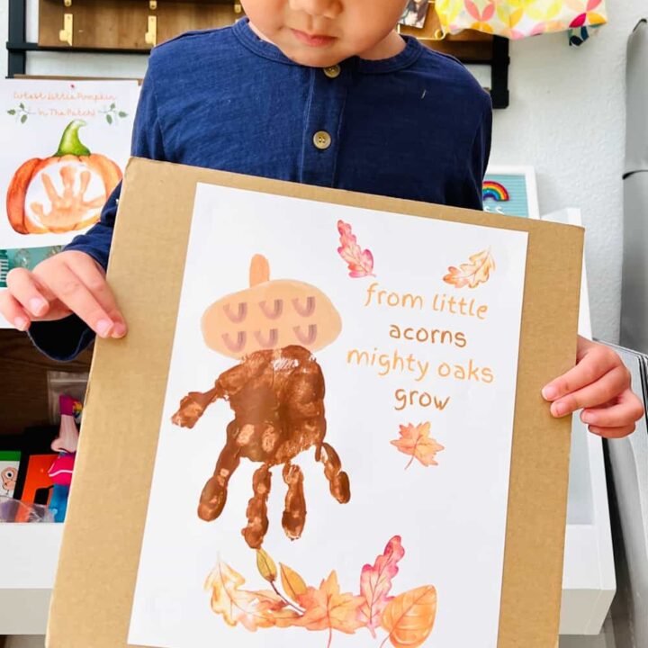 Krokotak Handprint Acorns