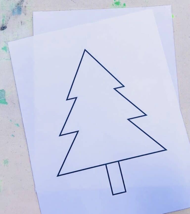 Watercolor Spray Paint Christmas Tree Art - Fun DIY Holiday Craft!