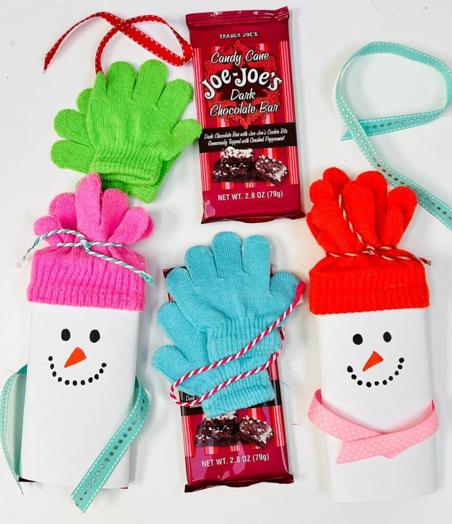 Snowman Chocolate Bars Make Cute and Easy Christmas Favors
