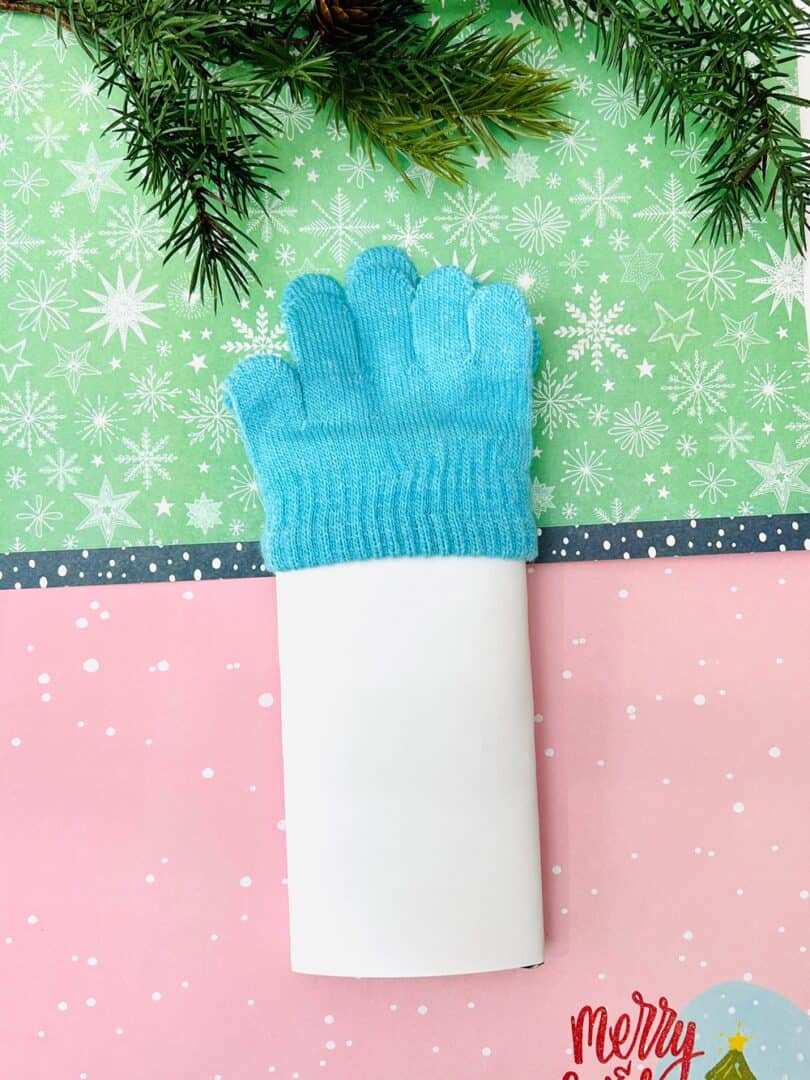 Snowman Chocolate Bars Make Cute and Easy Christmas Favors