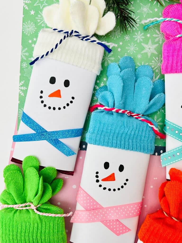 Snowman Chocolate Bars Make Cute and Easy Christmas Favors