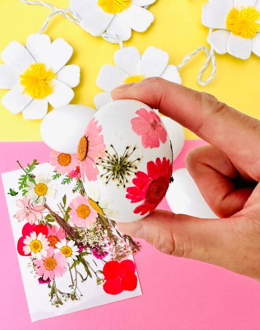 How to Make Stunning Flower Pressed Easter Eggs