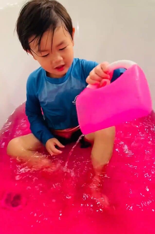 Make Bath Time Fun With Crayola Bath Drops - Full Review