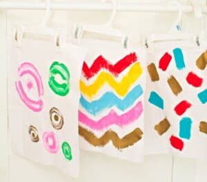 What Are The Best Easy and Inexpensive Art Projects for Kids?