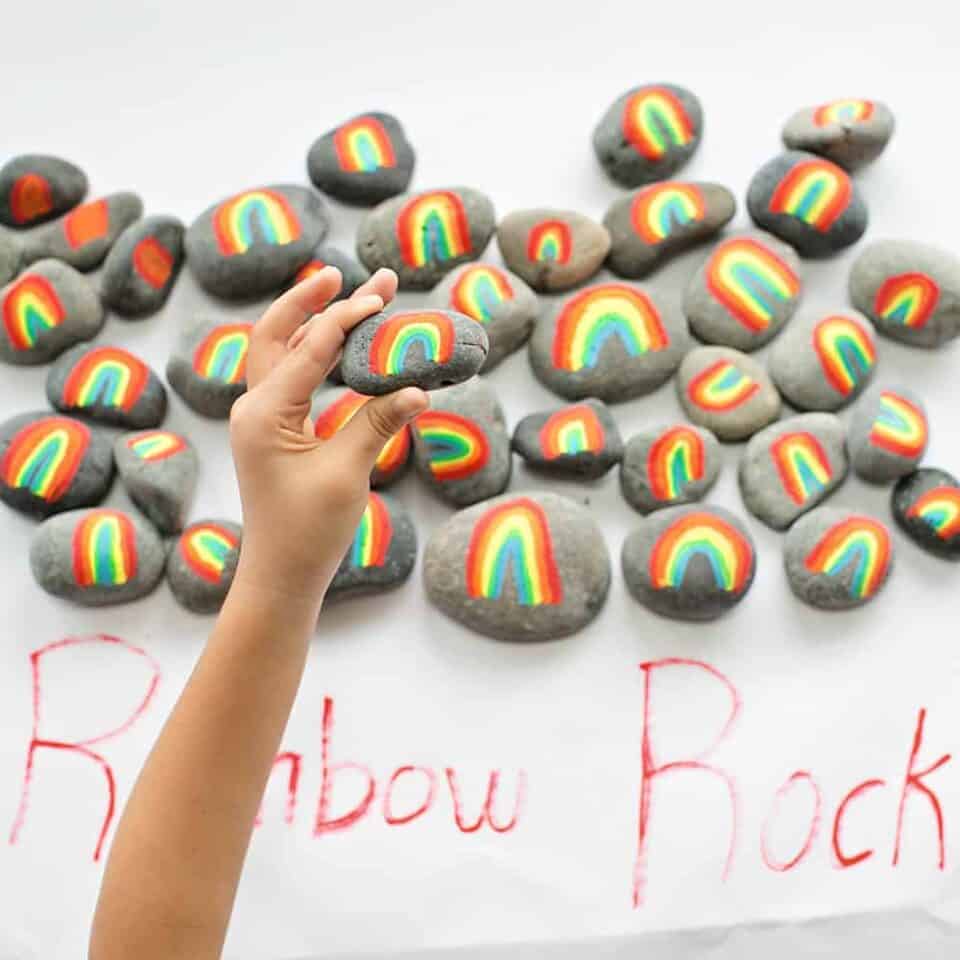 What Are The Best Easy and Inexpensive Art Projects for Kids?