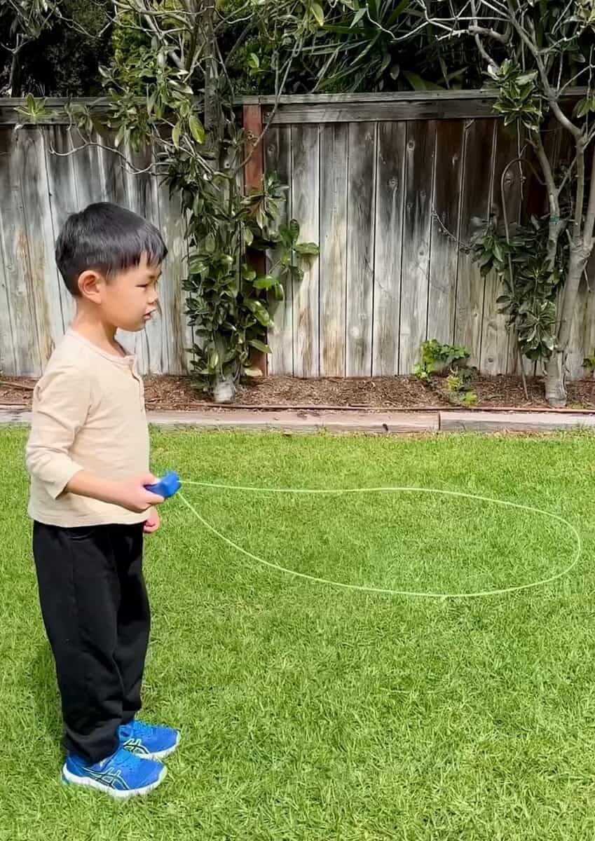 ZipString: Our Honest Review Of This Fascinating Viral Toy