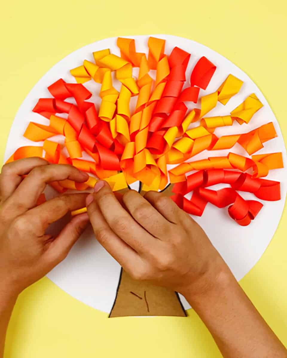 Create a Cute Fall Paper Tree Craft With Printable Template