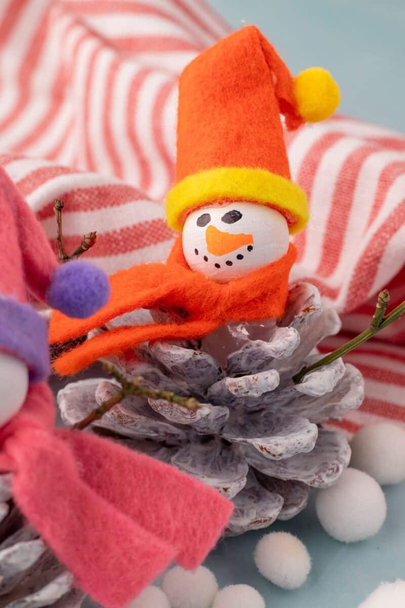Cute Snowman Pine Cone Craft