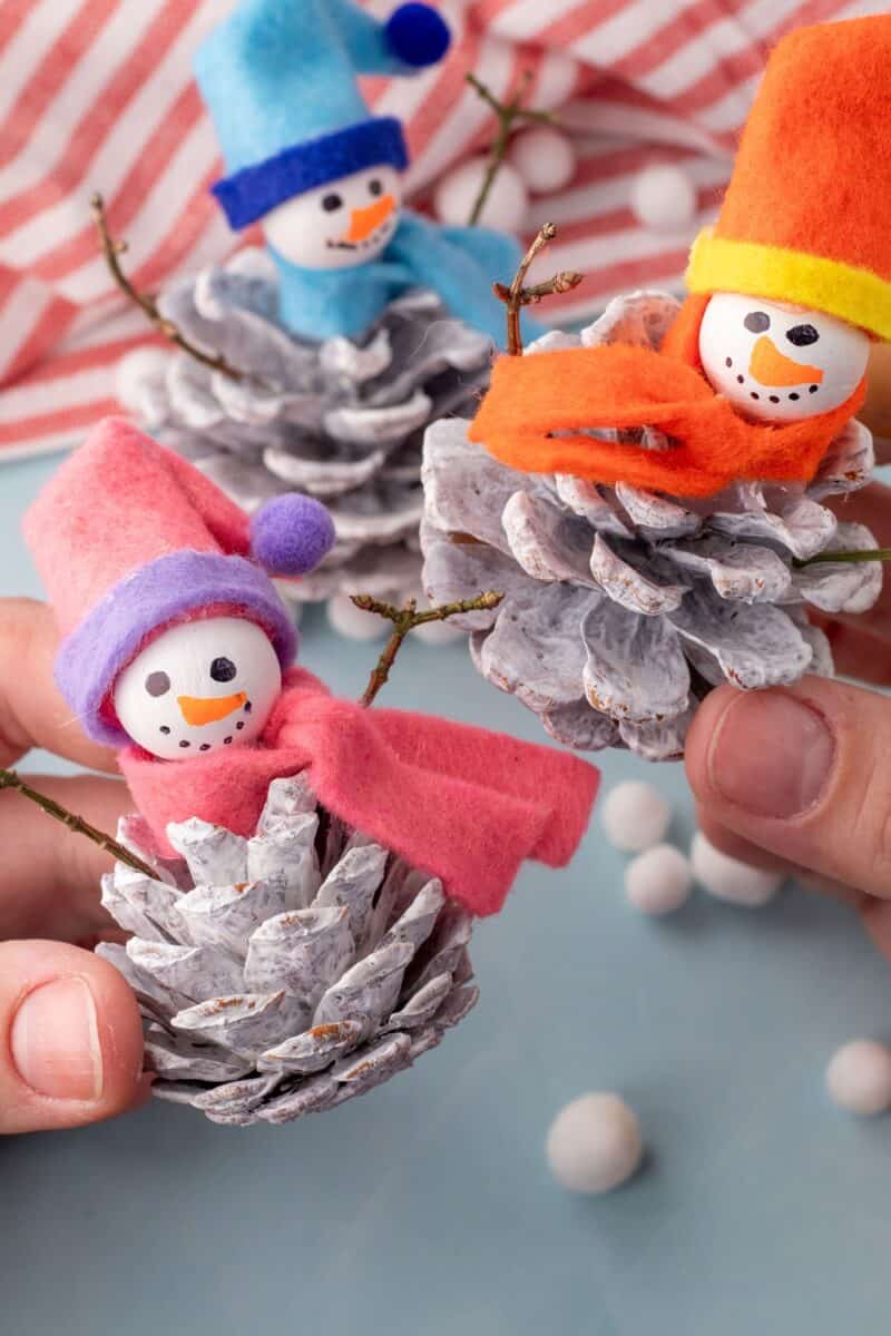 Cute Snowman Pine Cone Craft