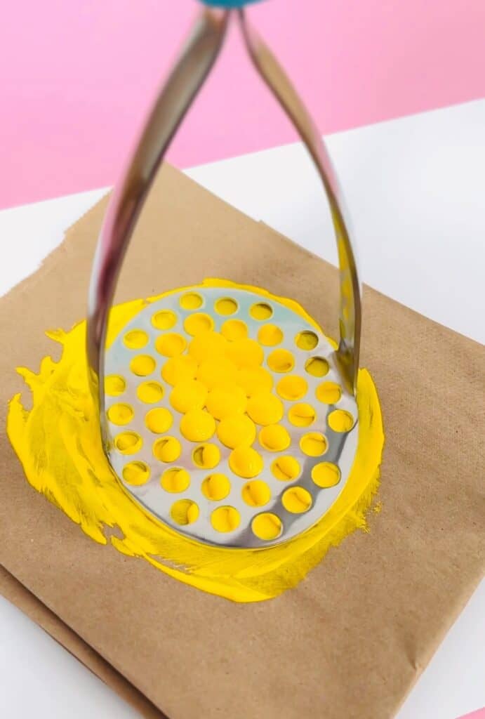Potato Masher Chick Craft - Creative Easter Art
