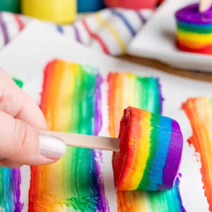 DIY RAINBOW BOWLING SET
