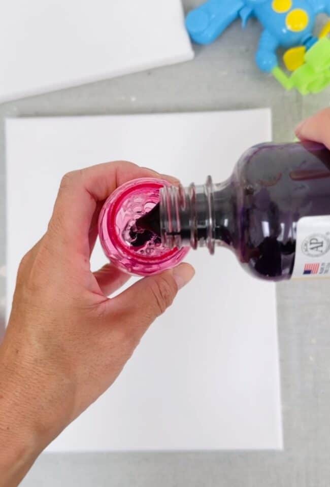 This Bubble Art Hack Is The Perfect Outdoor Art For Kids!