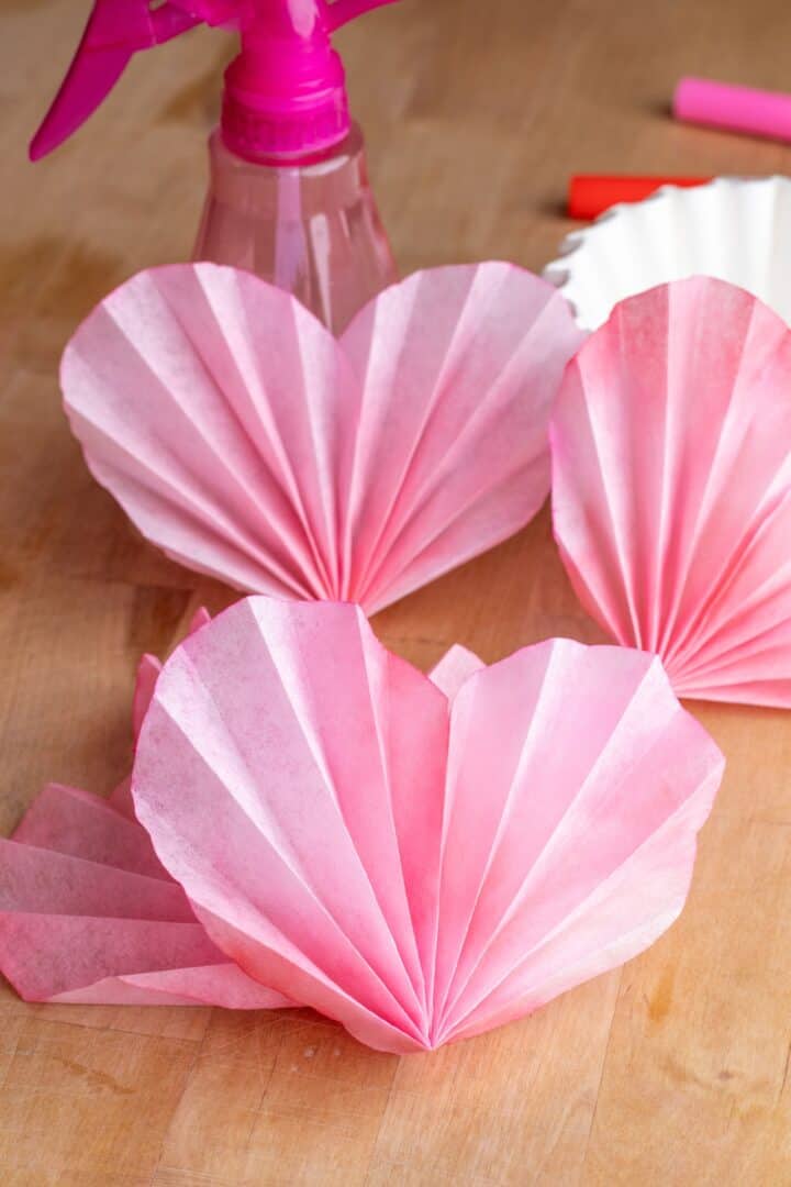 Coffee Filter Accordion Hearts - Valentine Craft