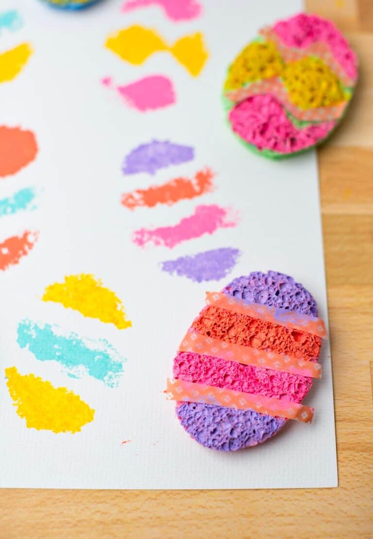 Easter Sponge Painting Is A Fun Way To Decorate Eggs!