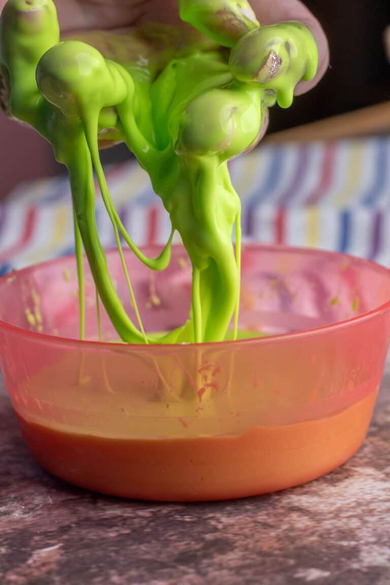 Easy Homemade Oobleck Recipe