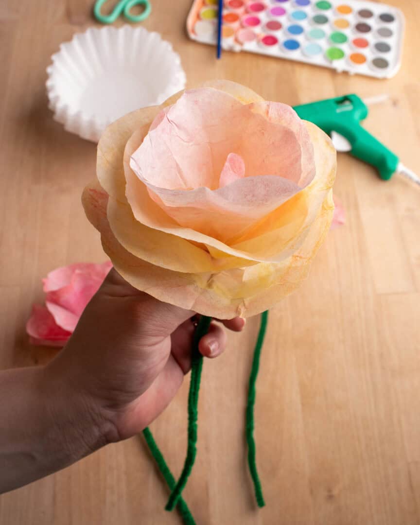 How to Make Beautiful Coffee Filter Flowers