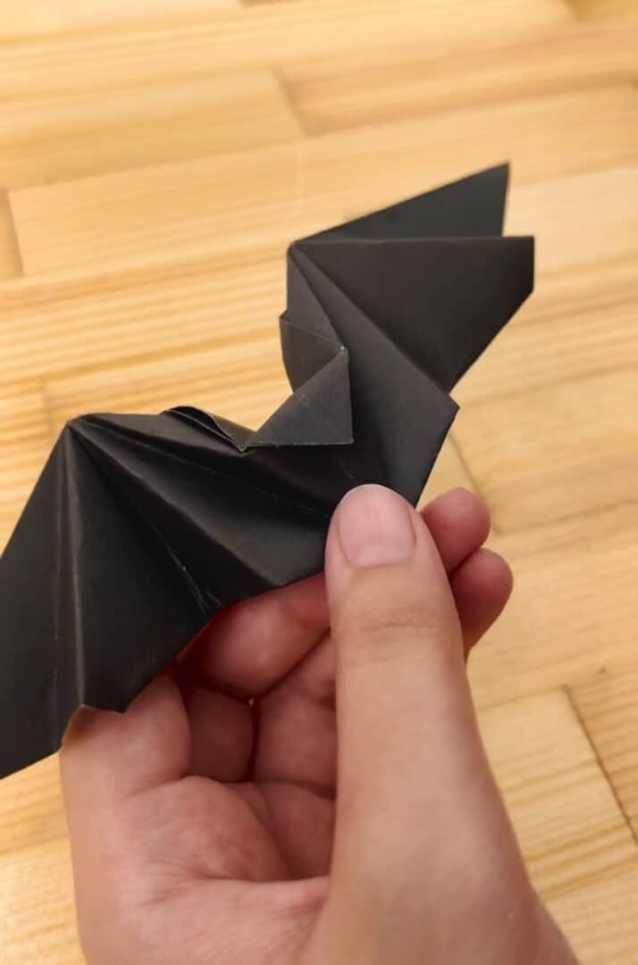 How To Make An Easy Paper Bat Craft