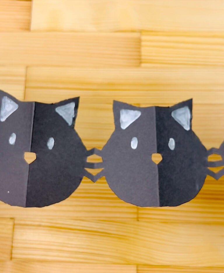 DIY Halloween Paper Garland (With Printable Template)
